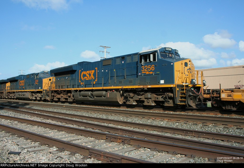 CSX 3256